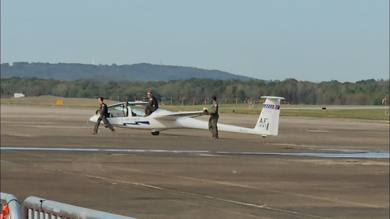 Thunder Over The Rock Airshow Performance USAF ACADEMY CADET GLIDER ...