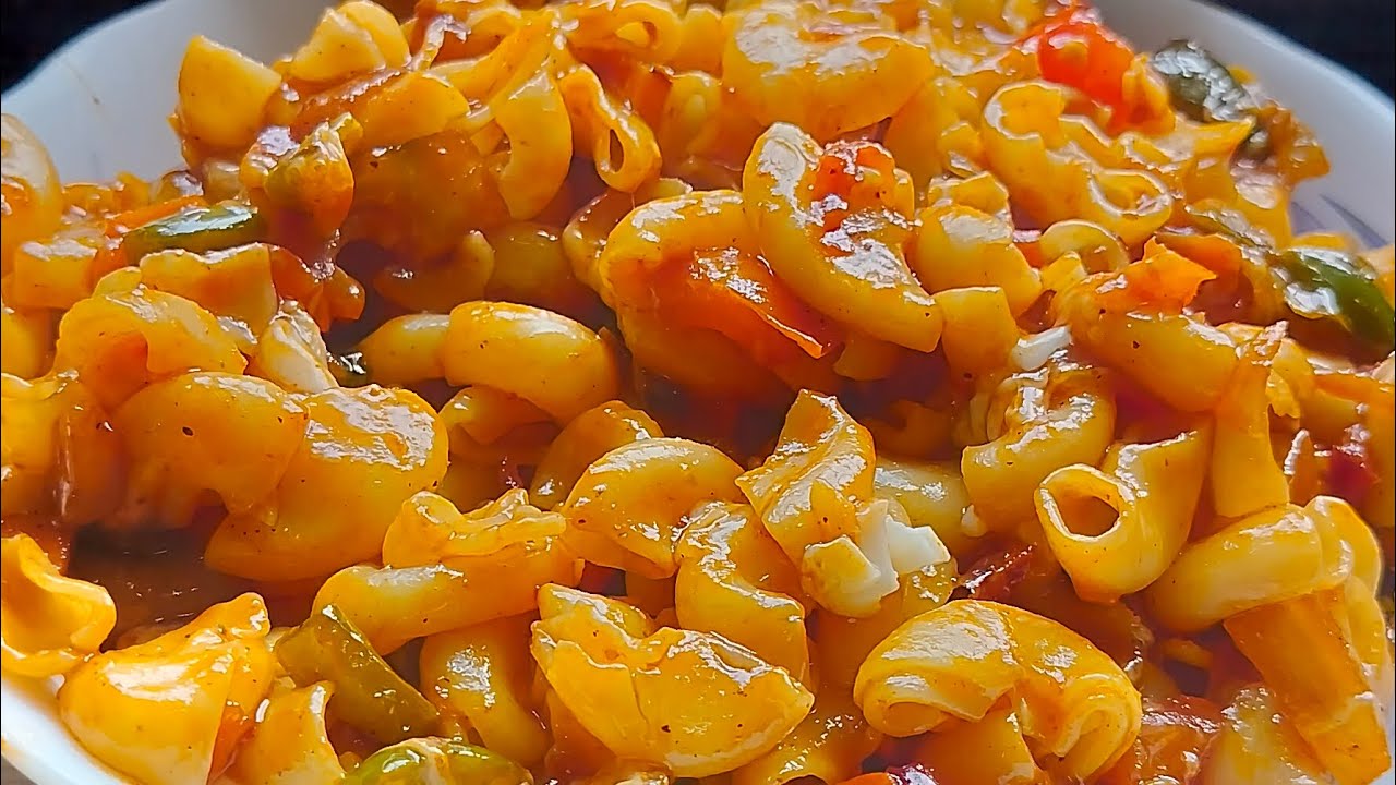 How to make Macaroni.. cheesy Macroni @cookwidneelima - YouTube