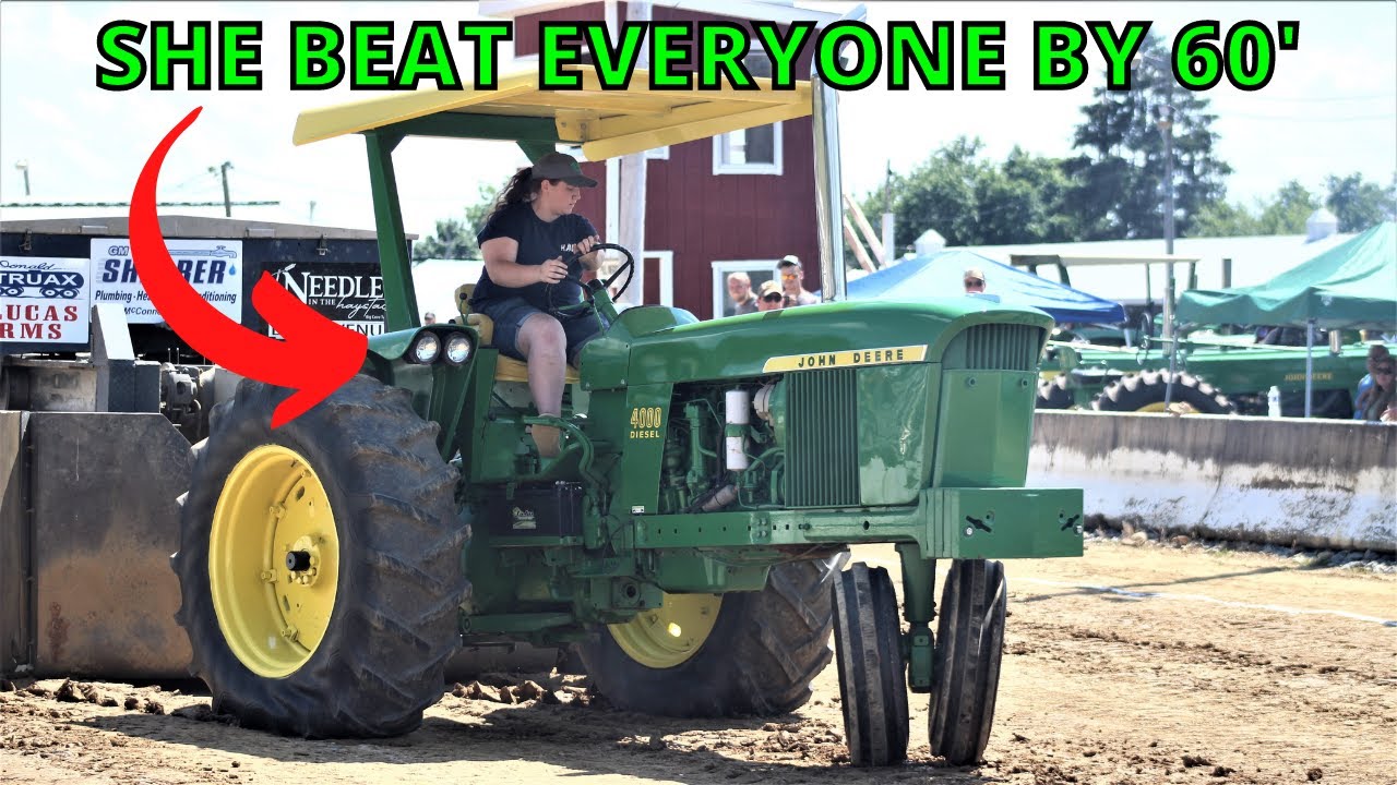 Farm Tractor Pulls, 9500 Pound Farm Tractor Pulling, Farm Stock Tractor ...