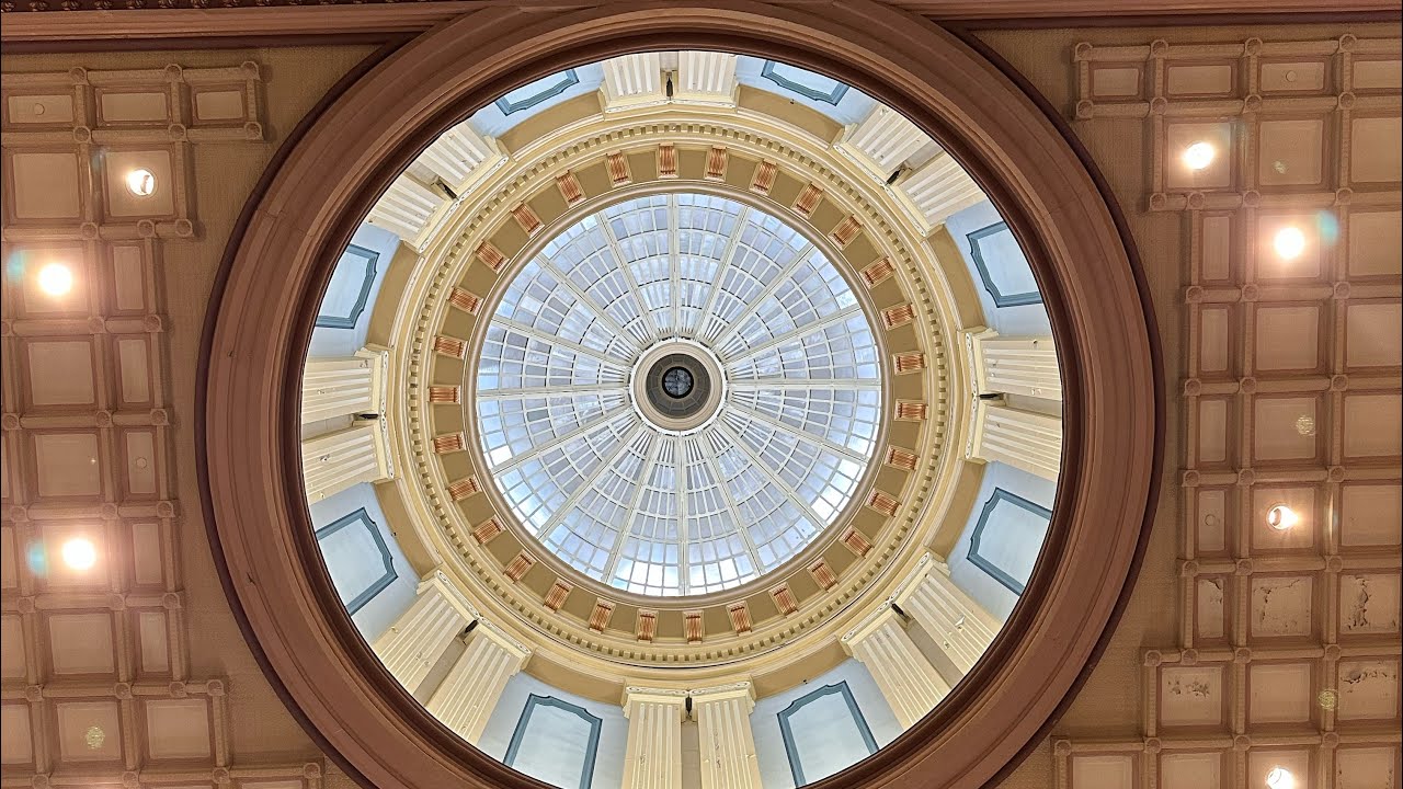 Follow me on a tour of the SC State House building. #southcarolina # ...
