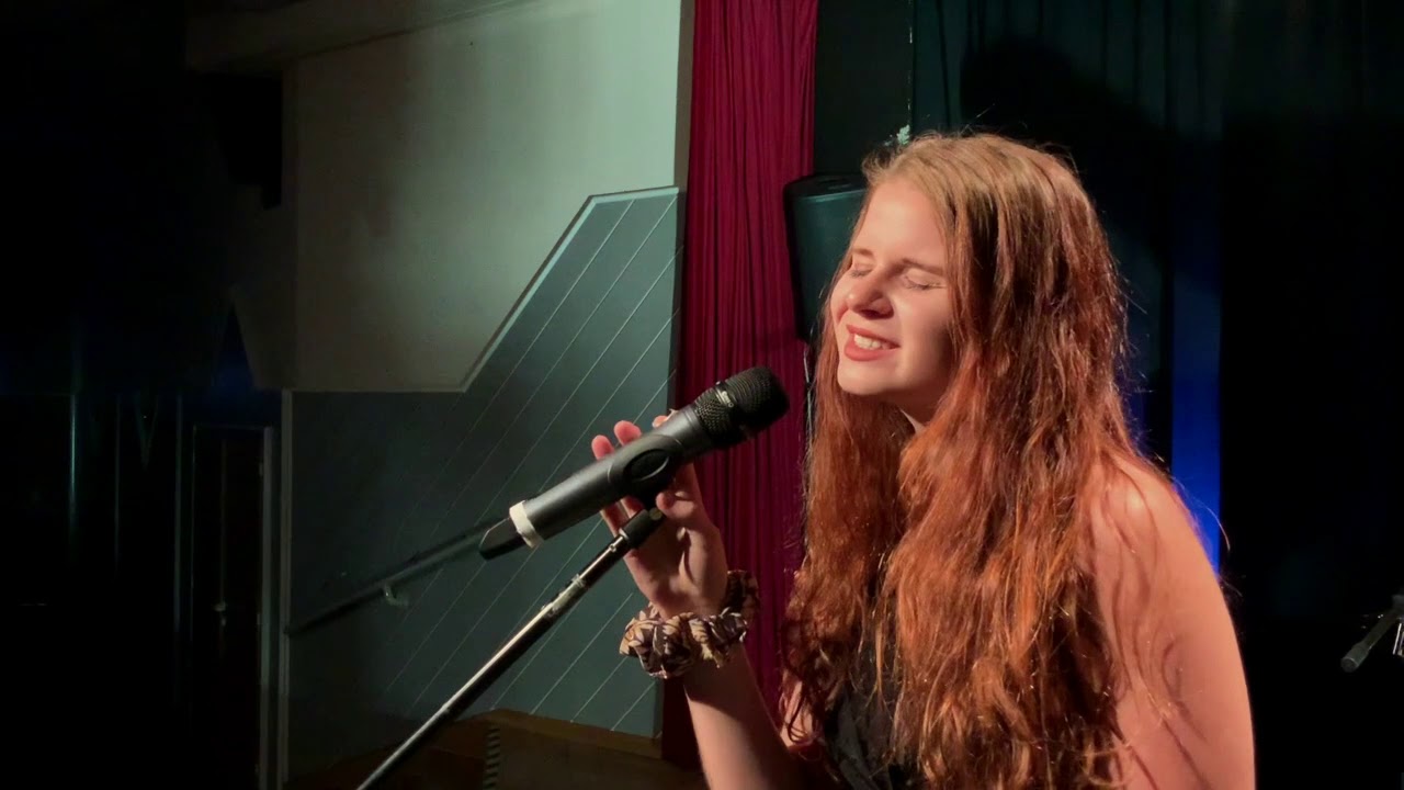 Lay down Sally - YouTube