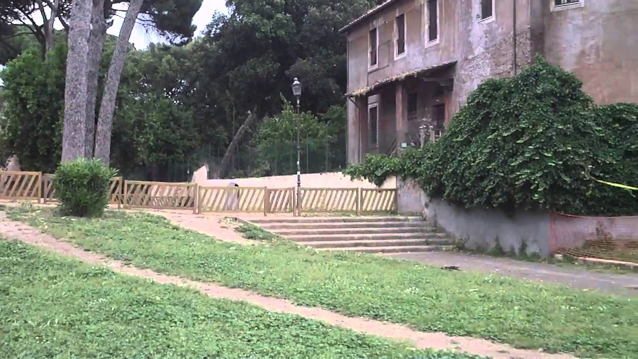 Parco del colle oppio ( roma ) - YouTube