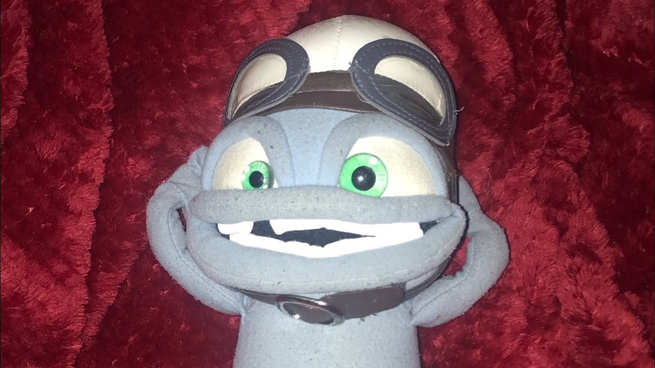 I was bored as hell so I made pictures of my Crazy Frog plush in random ...