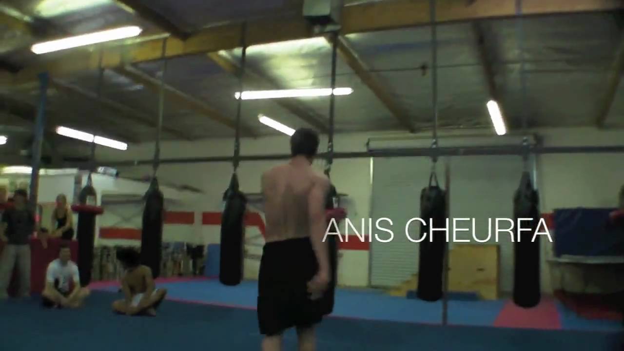 TRICKING - Anis Cheurfa - Double Cork Swingthrough Boxcutter (12.17. ...
