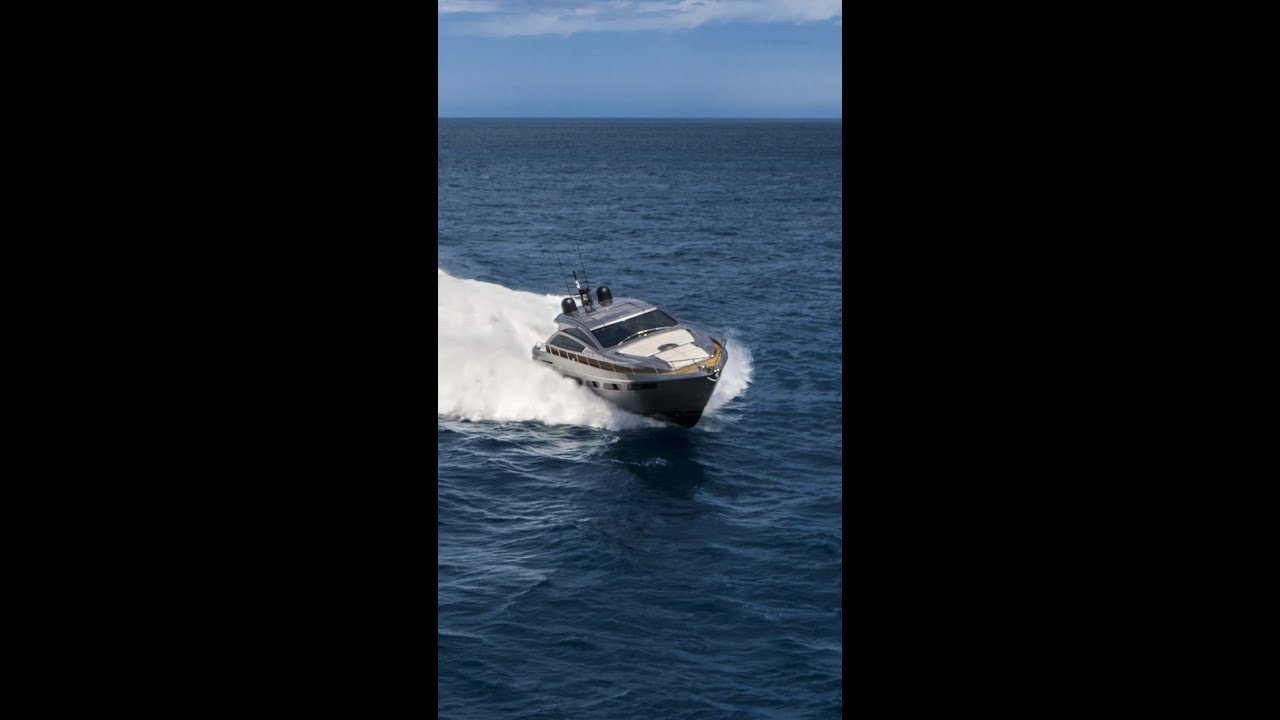 Luxury Yacht - Pershing 6X: the calm before the storm - Ferretti Group ...
