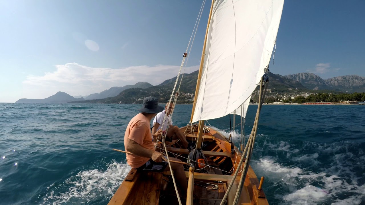 Lateen sail wooden boat Montenegro - YouTube