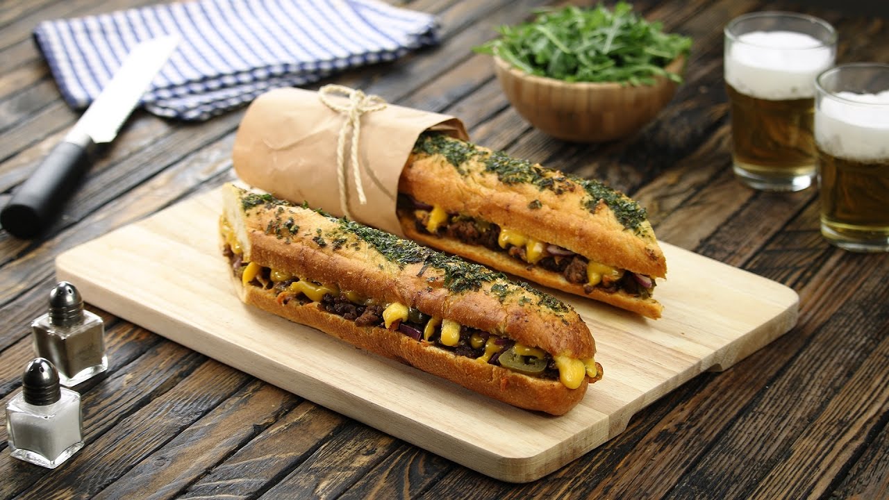 ¿Un pan francés con la salsa favorita de los EE. UU.? Sándwich texano ...