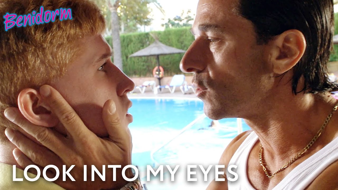 The Sparkle between Liam and Mateo 😂 | Benidorm - YouTube