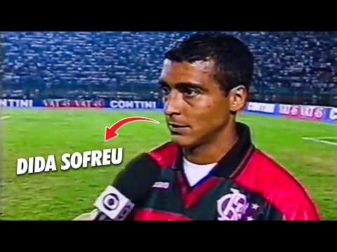 O dia que ROMÁRIO acabou com SUPER Corinthians 99 em pleno Pacaembu pelo Brasileirão