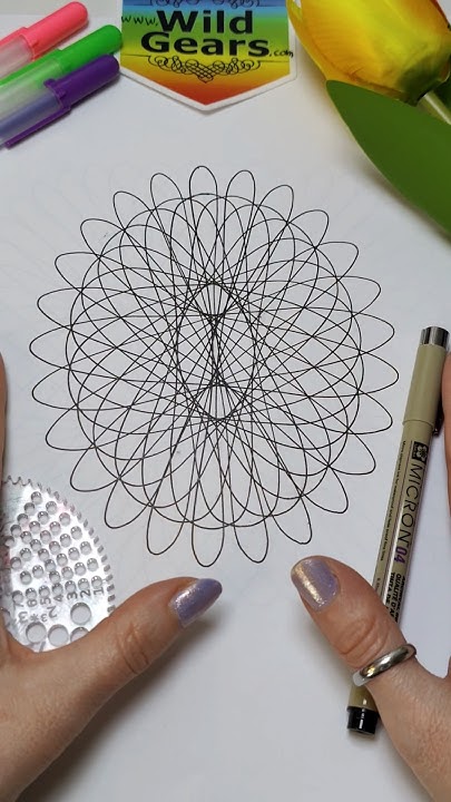 Making MESMERIZING Pattern Using A Spirograph Kit - YouTube