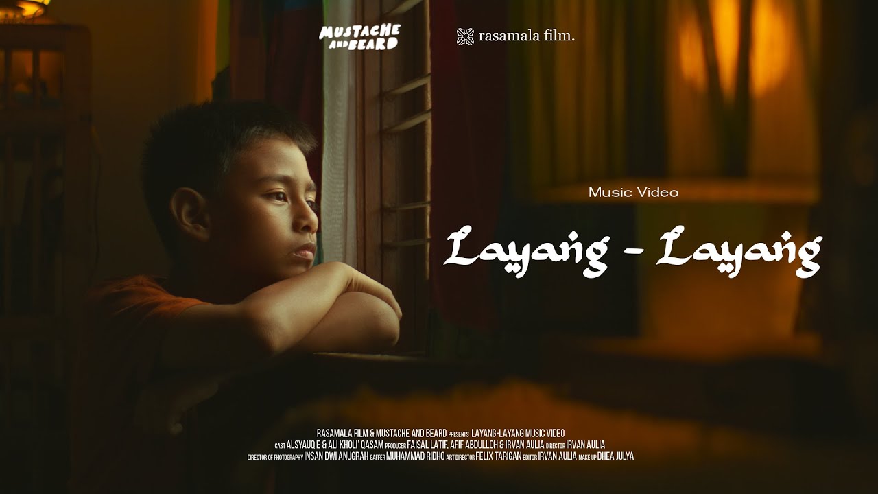 Soenji - Layang - Layang (Official Music Video) - YouTube