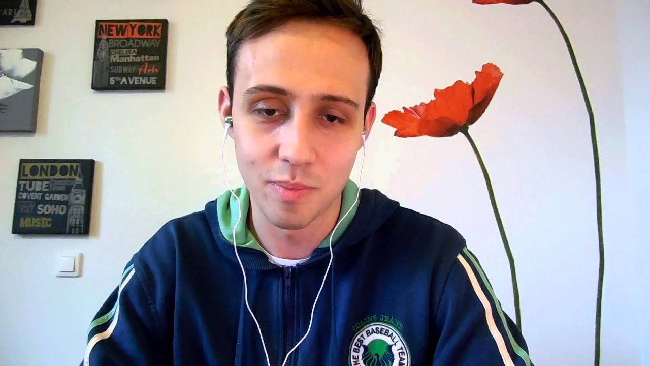Cel mai mare colind - Mos Craciun cu plete dalbe V - YouTube