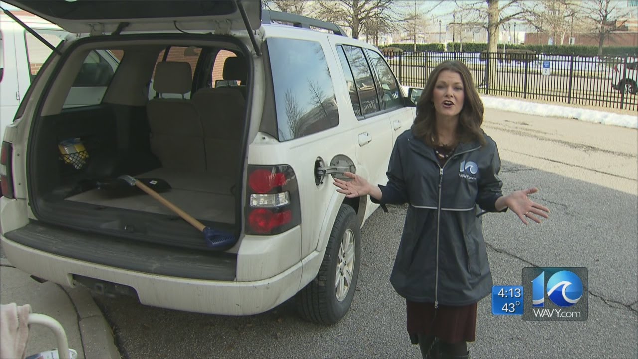 Stephanie Harris on emergency winter driving kit - YouTube