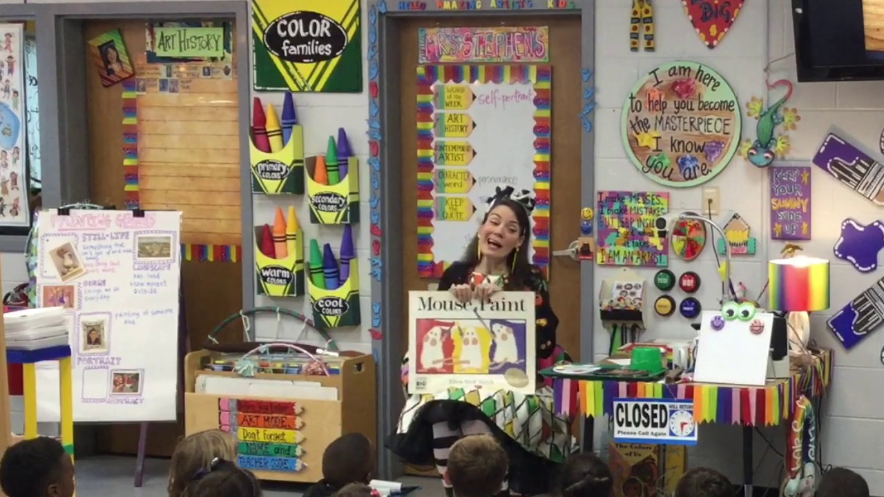 ASL in the Elementary Art Room - YouTube