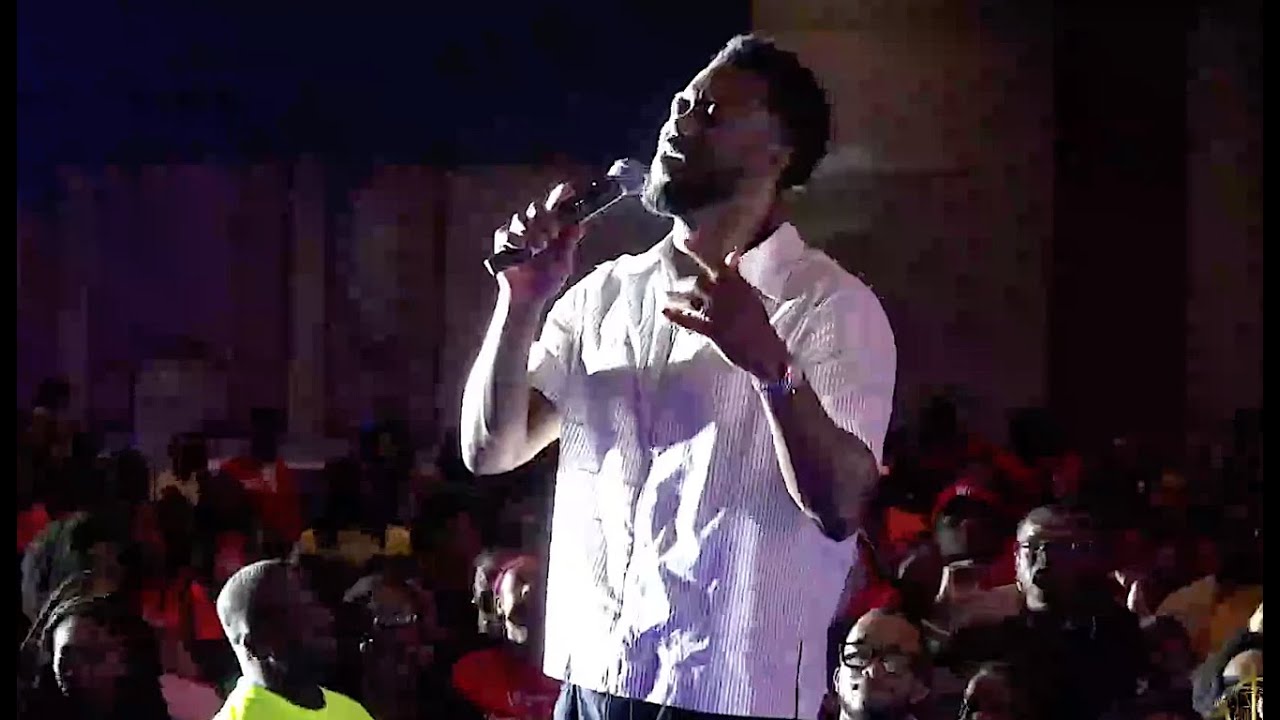 Todd Galberth - Youth Worship Medley (Powerful) - YouTube