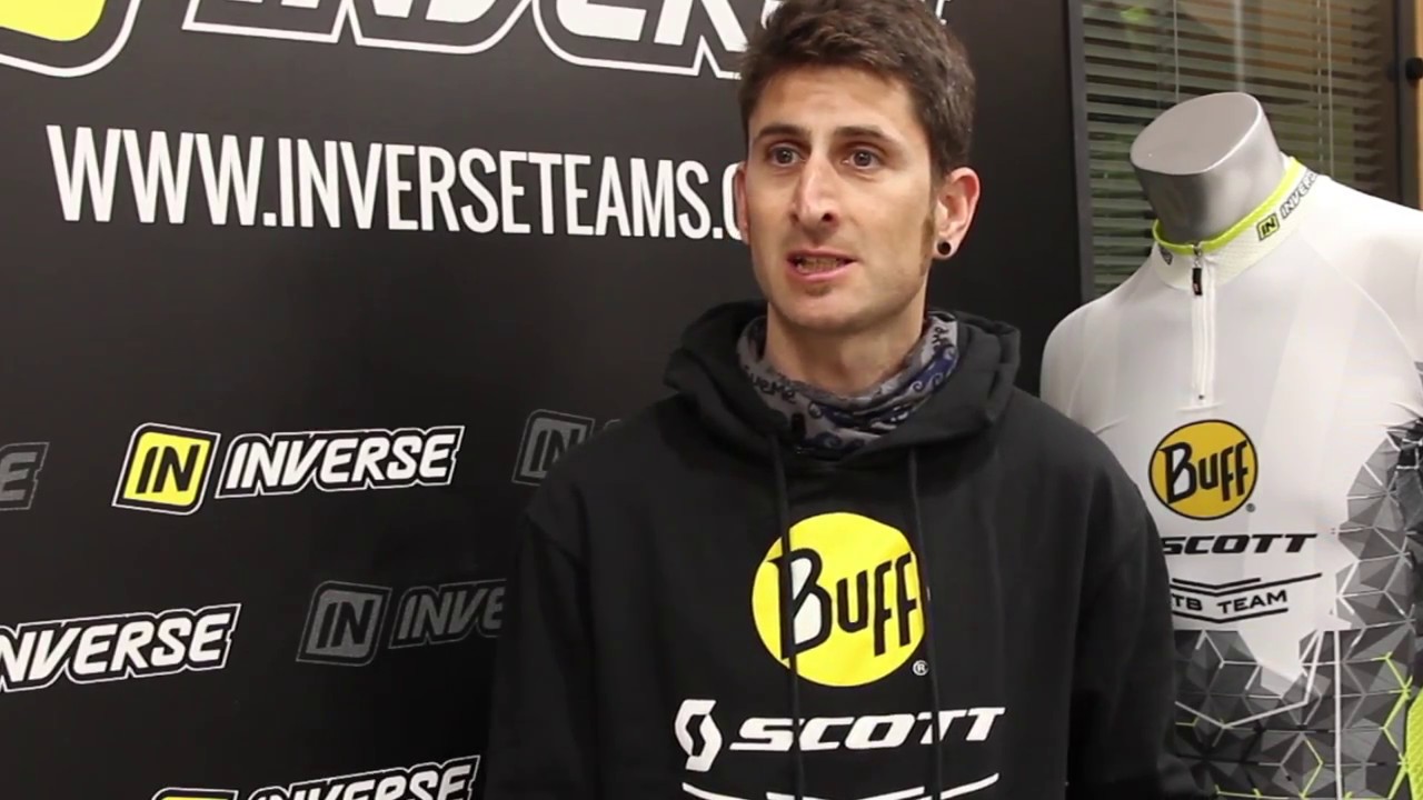 Entrevista a Pau Zamora del Buff Scott MTB Team - YouTube