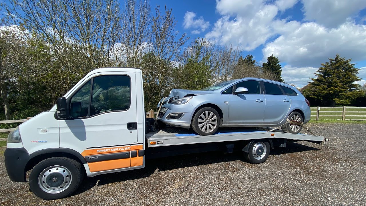 Copart Auction Bargain Crash Damaged Astra 65 Reg Elite - YouTube