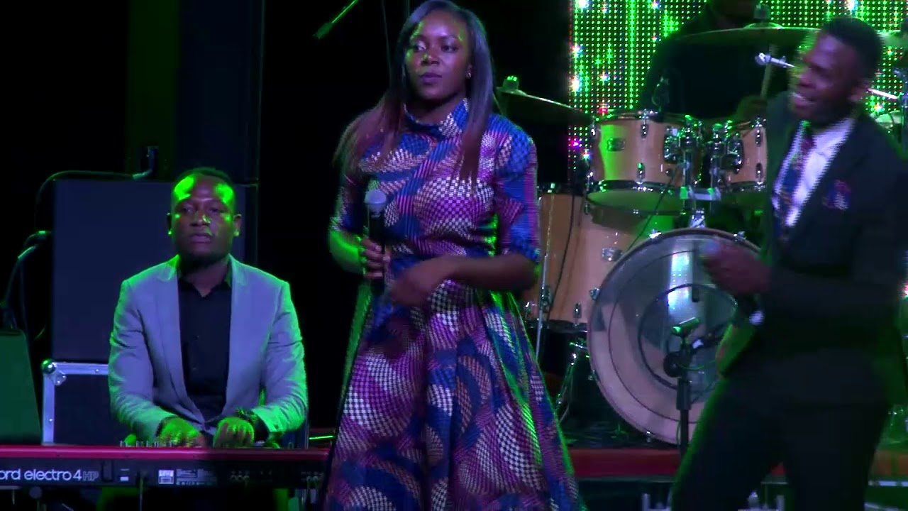 SPIRIT PRAISE WORSHIP TEAM ZIMBABWE~JESU MUTUNGAMIRI - YouTube