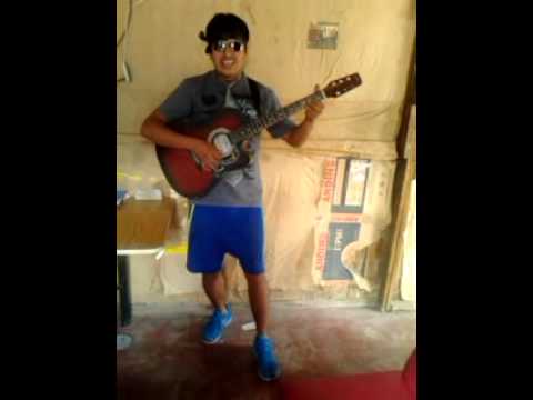 Erick cantando el rock de la carcel - YouTube
