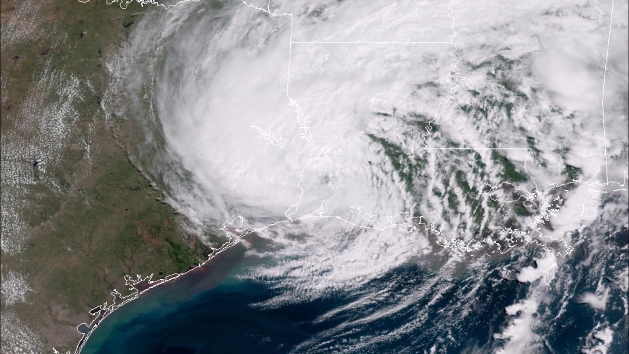 Harvey Moves Farther Inland - YouTube