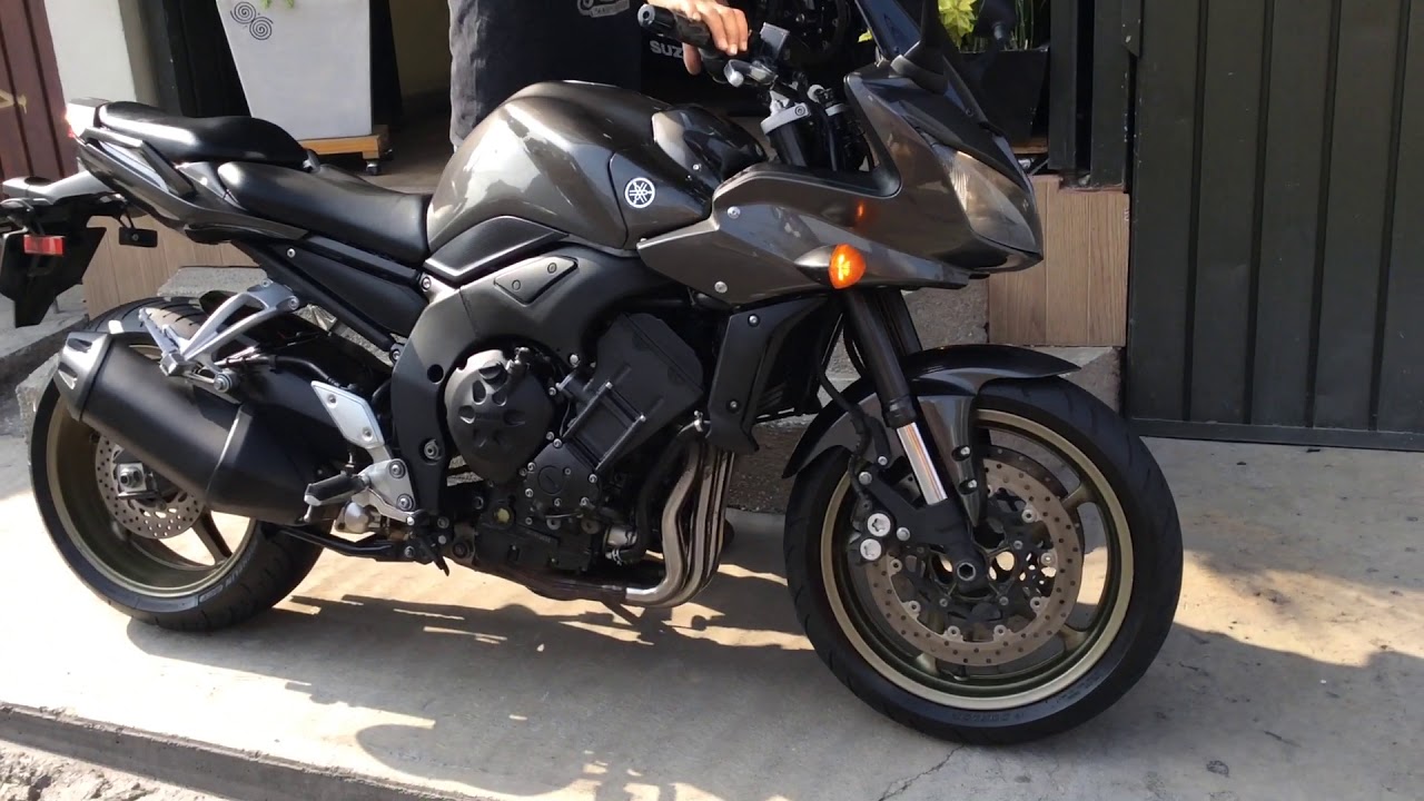 YAMAHA FZ1 2009 - YouTube