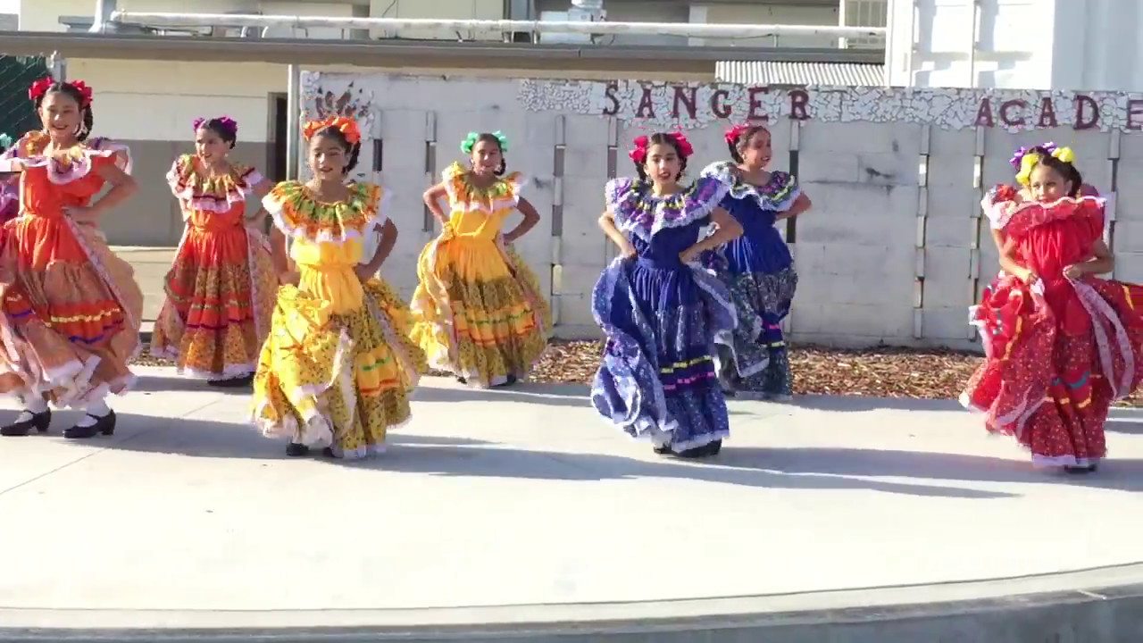 Sanger Academy Charter School Carnival Entertainment 2017 - YouTube