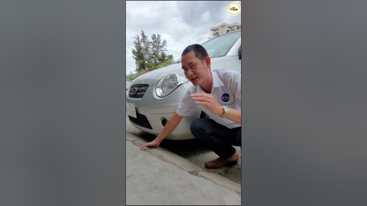 Cách leo xe ô tô lên lề an toàn không bị cạ gầm - Thầy Tâm #shorts - YouTube