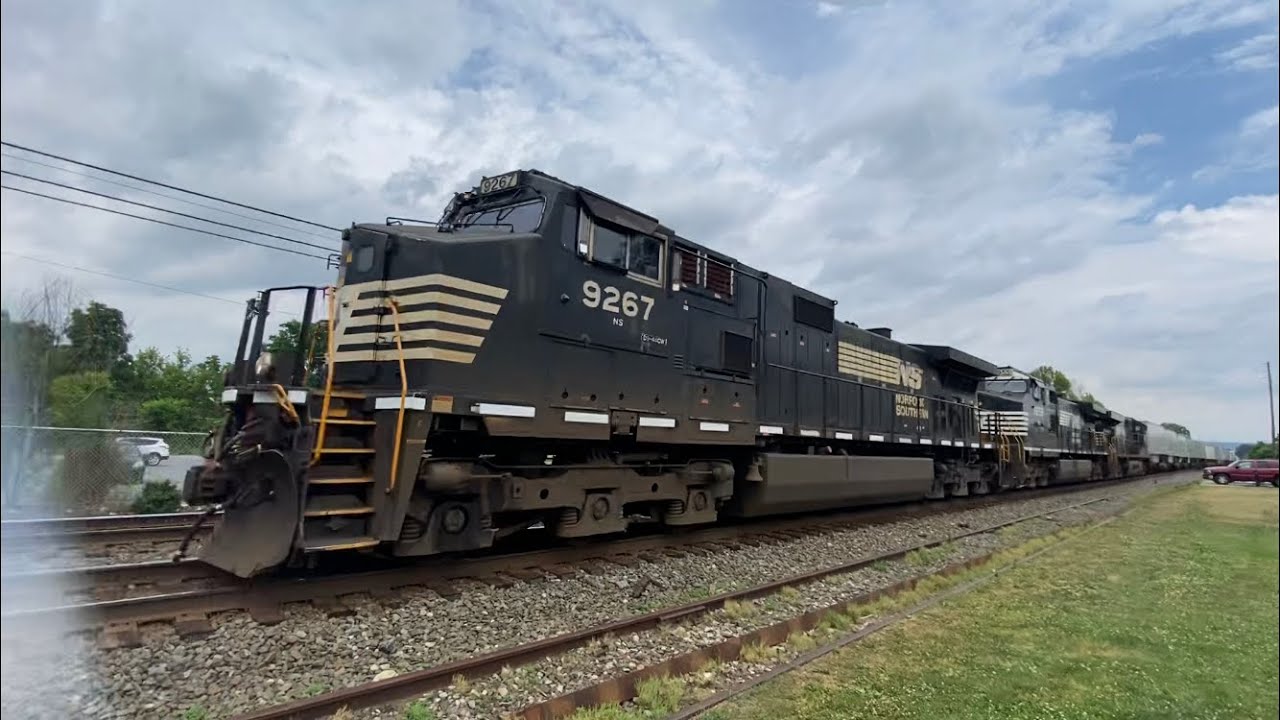 PA-100, Macungie PA, NSRL, NS-9267, NS-9955, NS-7608 - YouTube