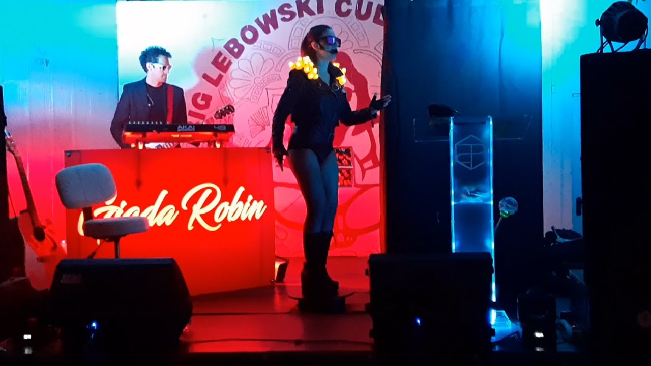 Giada Robin Live - Copied & Pasted at Big Lebowski Culture Club - YouTube