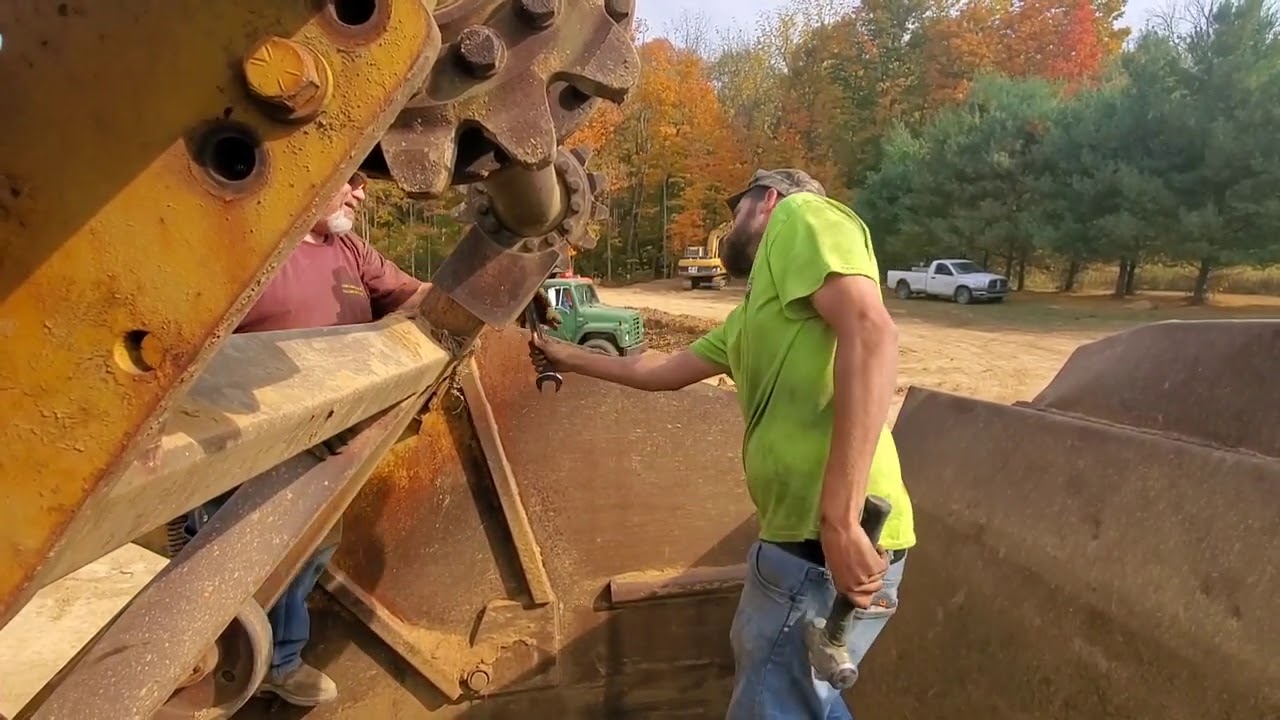 Combine A/C and scraper differential - YouTube