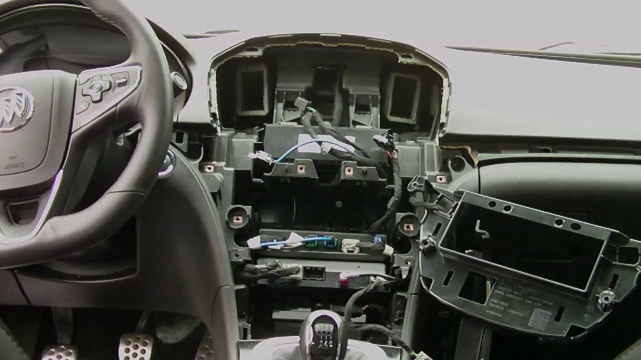 Adding CarPlay to a Buick Regal Opel Insignia Vauxhall Insignia ...