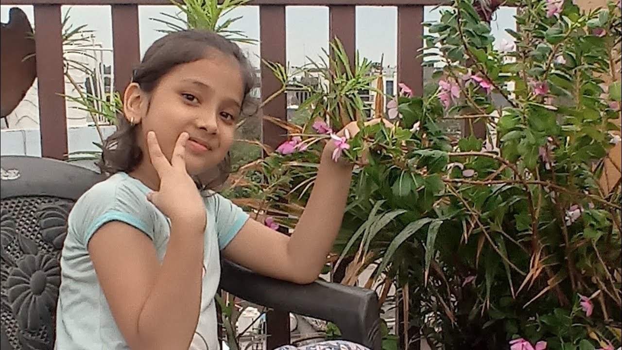 hello 👋 welcome to my new vlog barish ke maje with family - YouTube