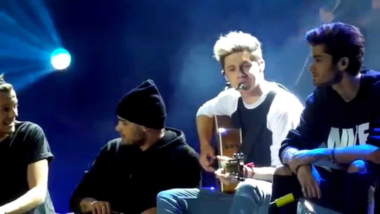 Little Things- One Direction en Chile 01-05-2014 - YouTube