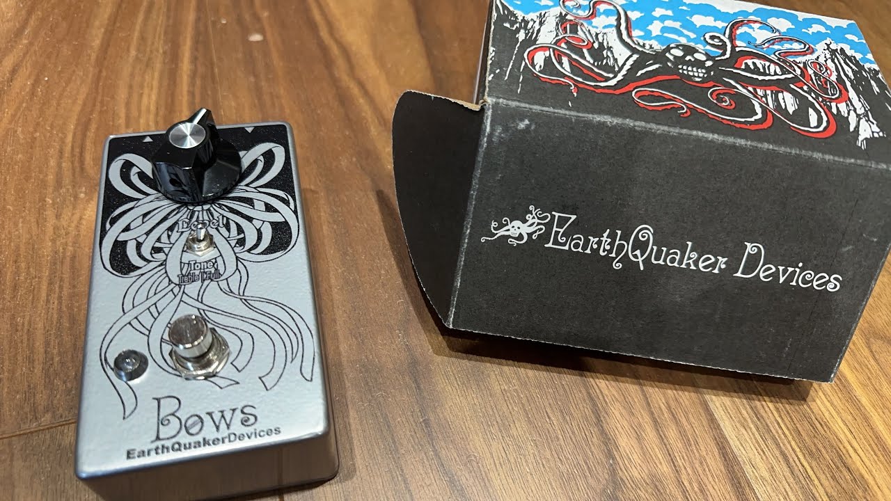 Earthquaker Devices BOWS into ERUPTER - YouTube