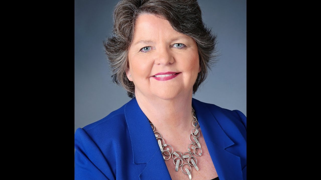 Laurie Lashbrook, YMCA Woman of Excellence 2017 - YouTube