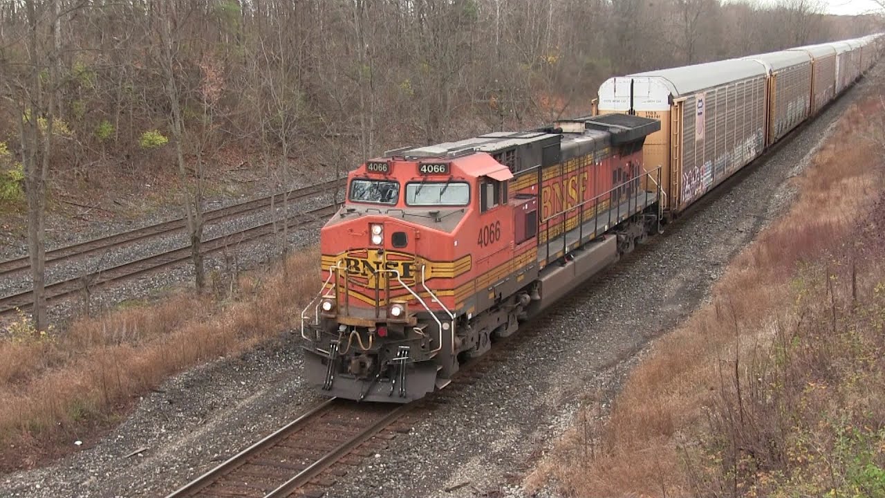 CPKC Autorack Train With BNSF 4066 Locomotive At Denfield Rd Bridge ...