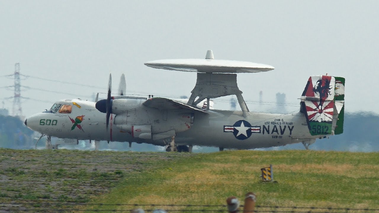 E-2C Hawkeye VAW-115 Liberty Bells (NF600) - NAF Atsugi April 21, 2017 ...