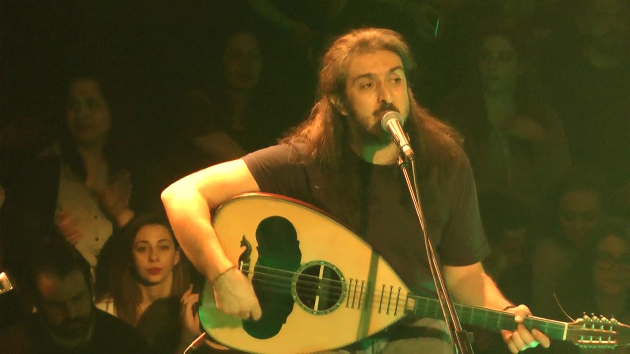 Βοσκαρουδάκι αμούστακο | Γιάννης Χαρούλης - YouTube