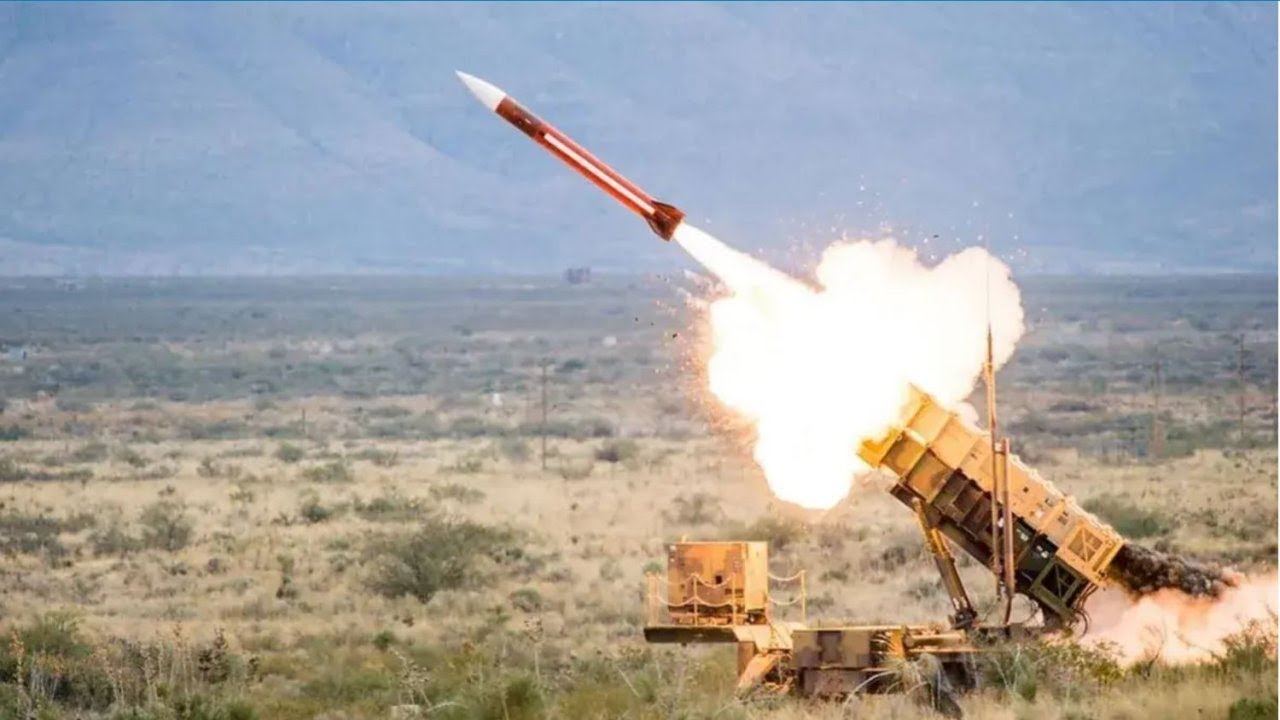 Ukraine downs Russian hypersonic 'dagger' with US Patriot missile ...