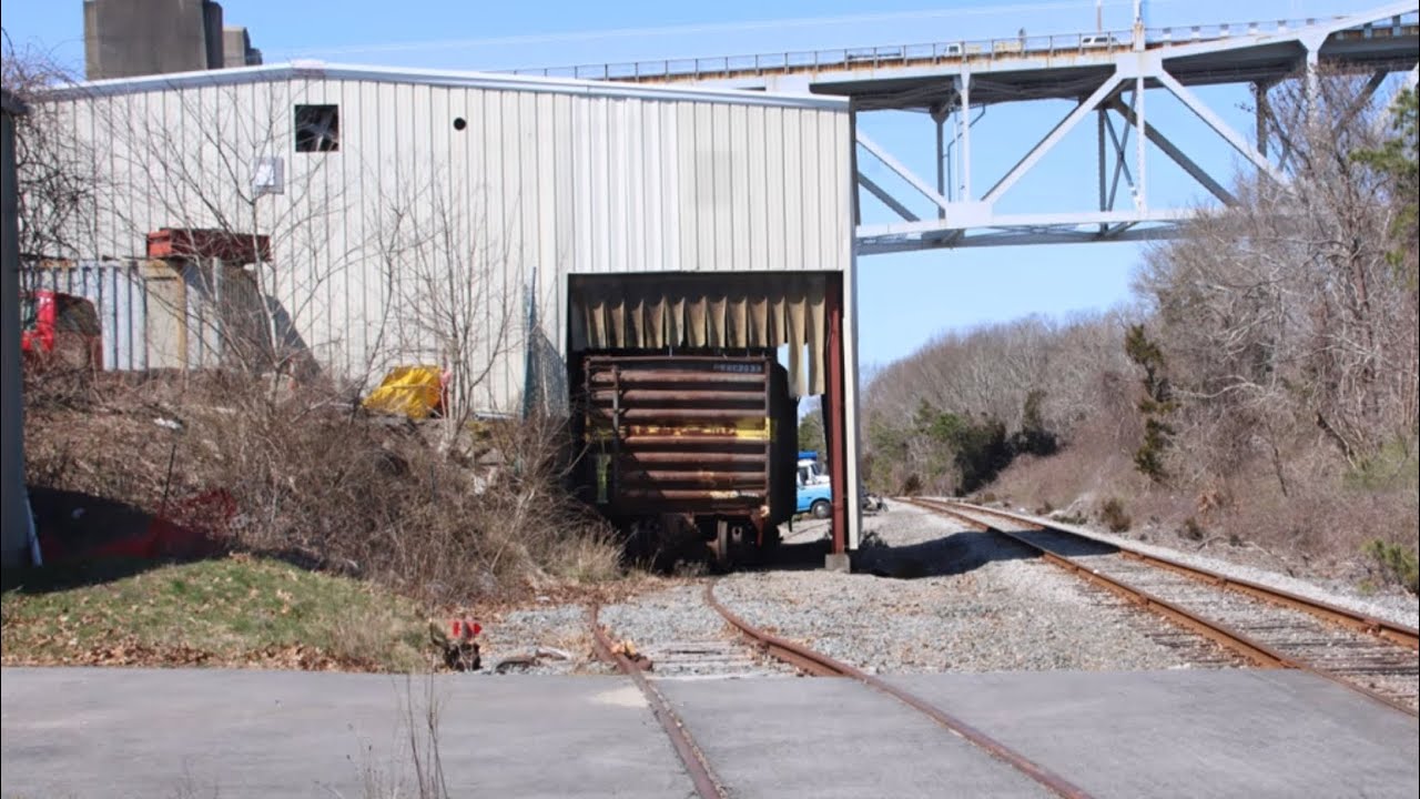 Abandoned rail customer siding to be restored - Gallo Construction ...