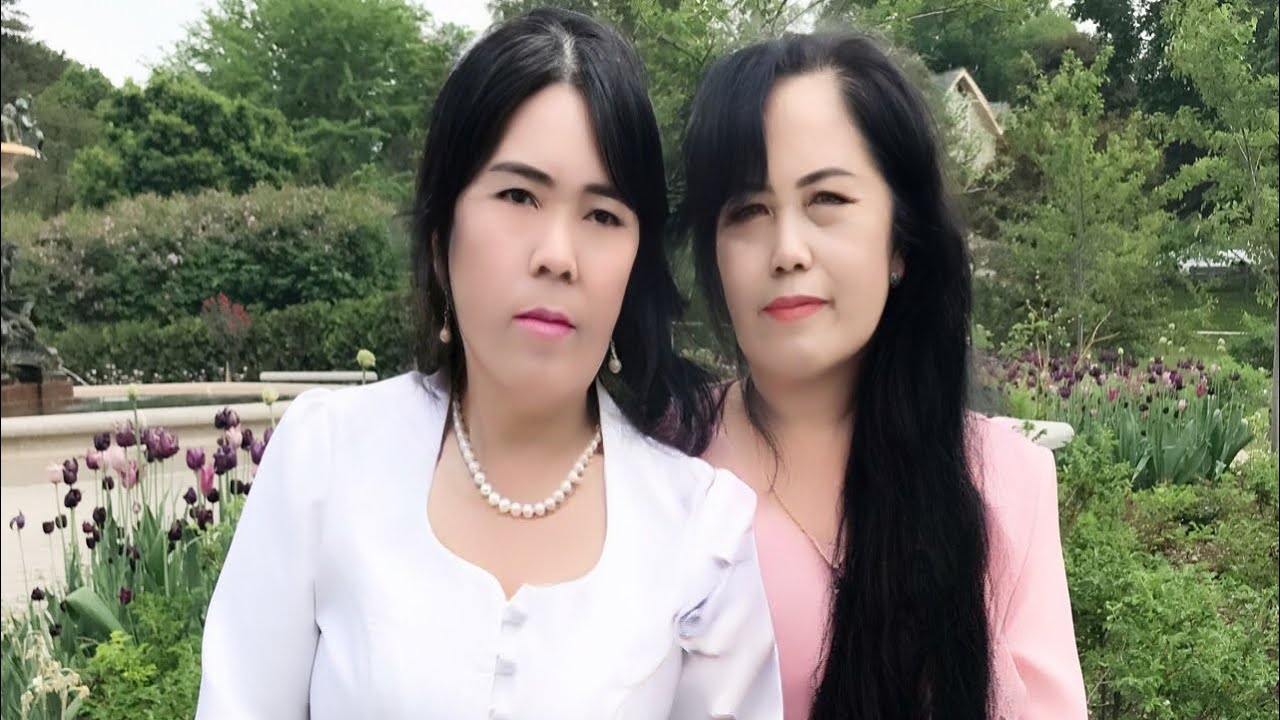 Lug txaj_ dlaaj dlee zoo luaj nua ces ca koj rov moog has koj nam txiv ...