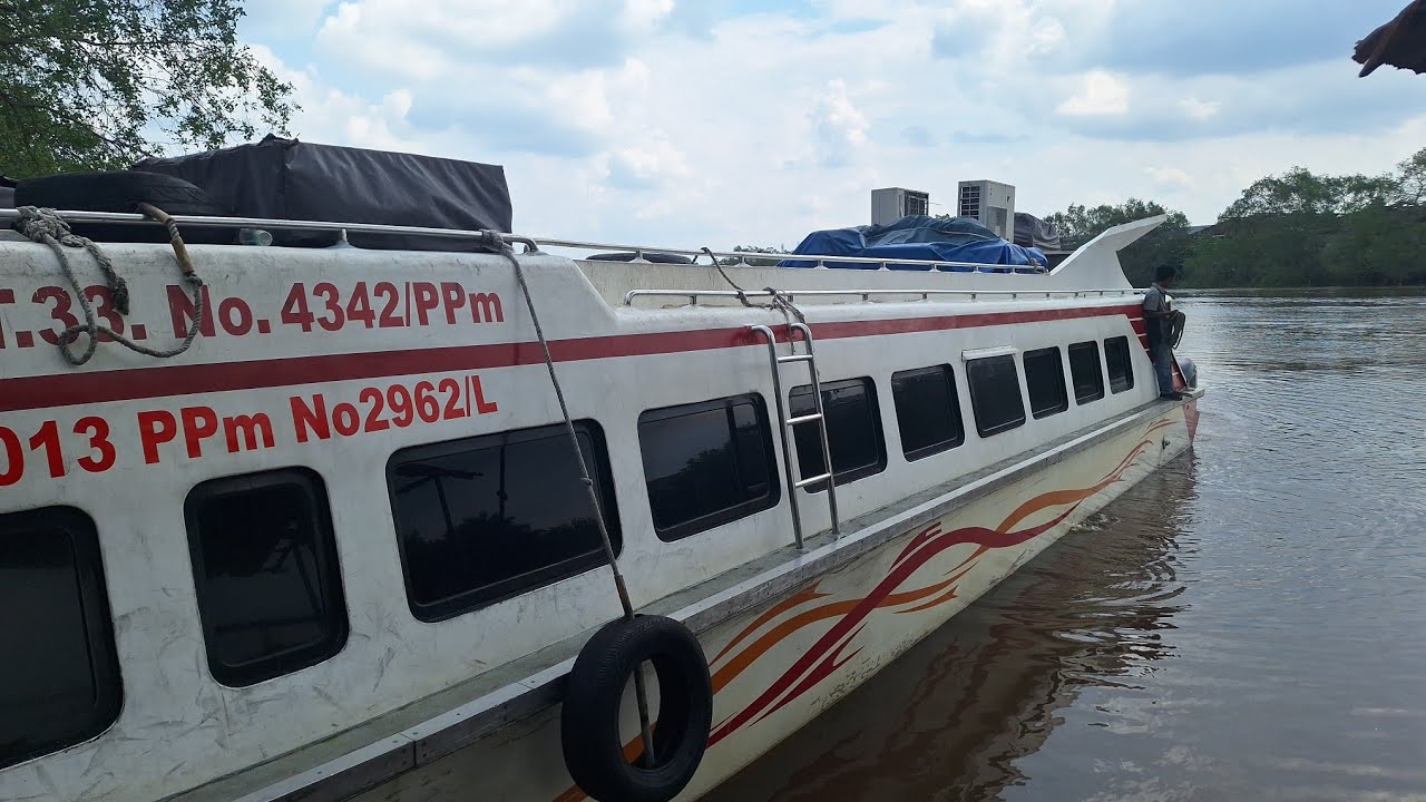 Kapal Cepat Nagaline dari Buton tujuan Perawang berangkat setiap hari ...