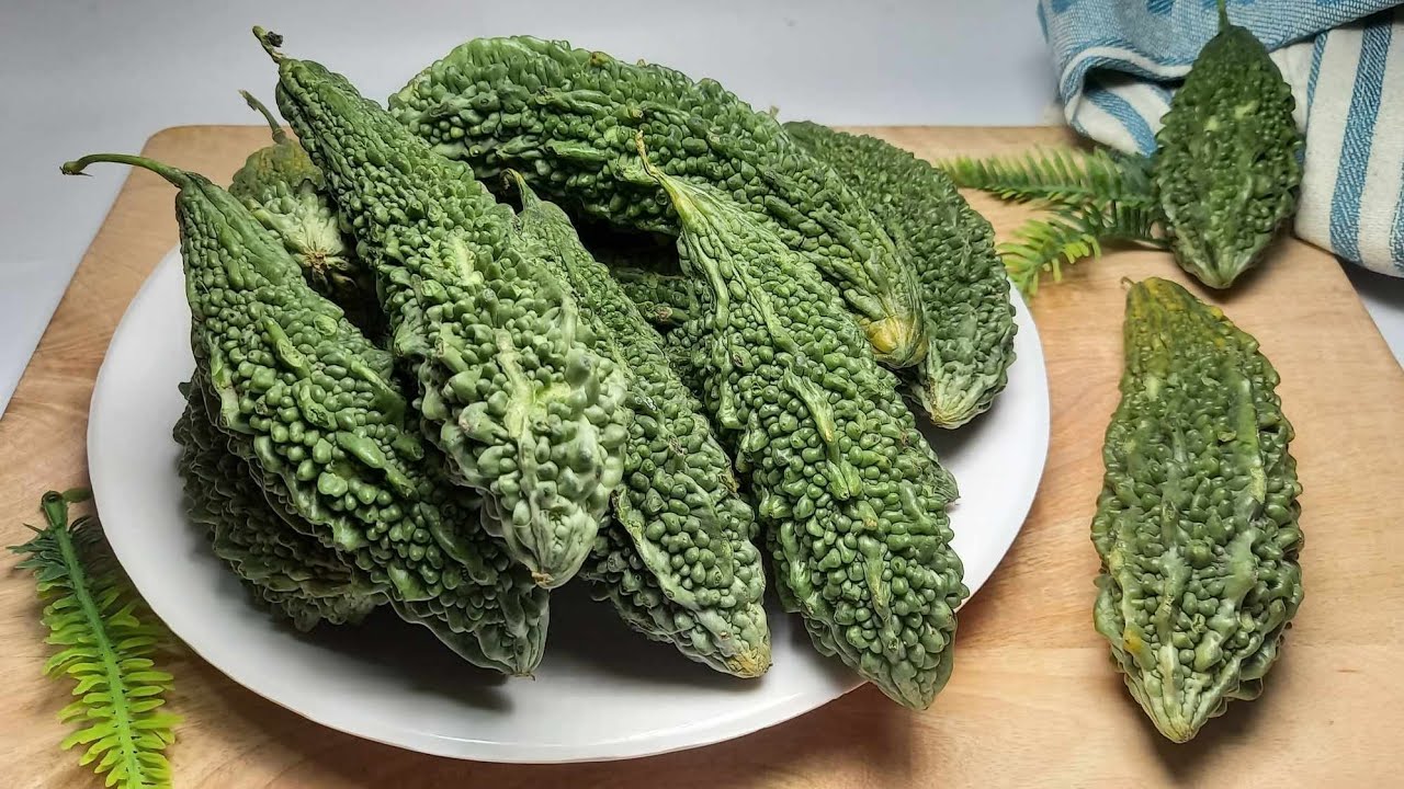 Karela Gosht Recipe || Bitter Gourd Recipe || Meat Recipe || Vegetable ...