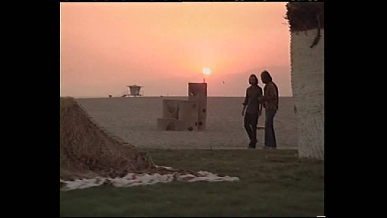 Ted and Venus (1991) ~ Trailer - YouTube