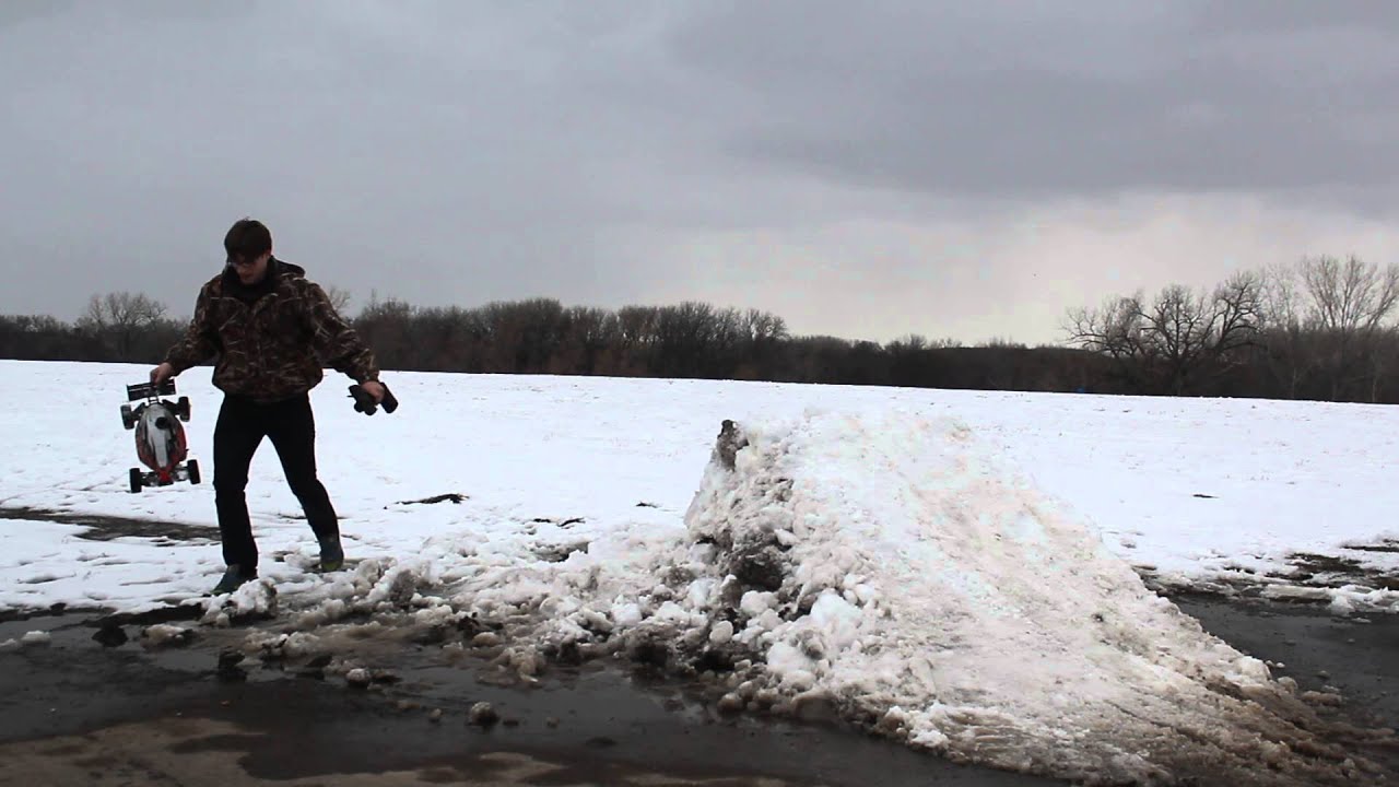 Minnesota Spring Snow - YouTube