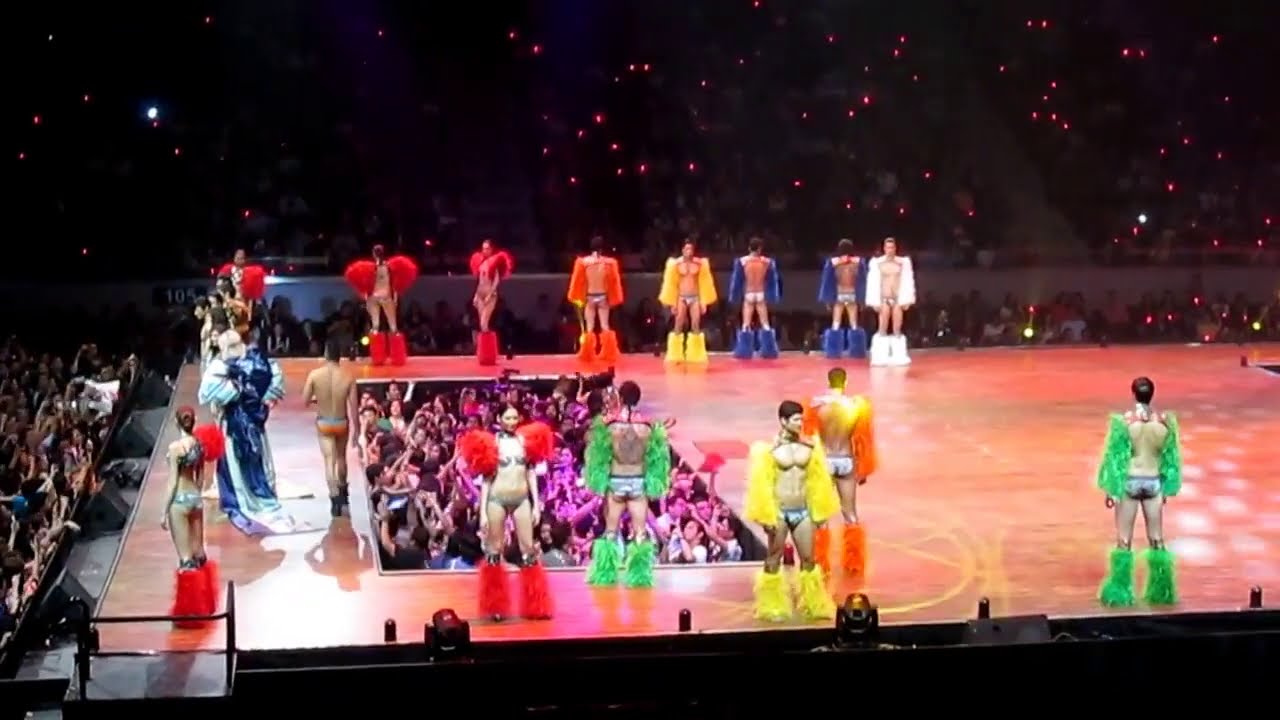 Jake Cuenca - Bench Universe: The 2012 Denim and Underwear Show - YouTube