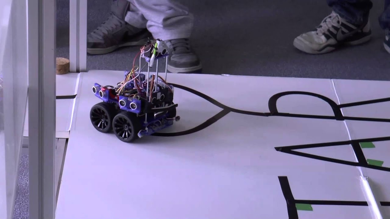 Robocup Supetar Open 2015 Ninja Police 1st run - YouTube