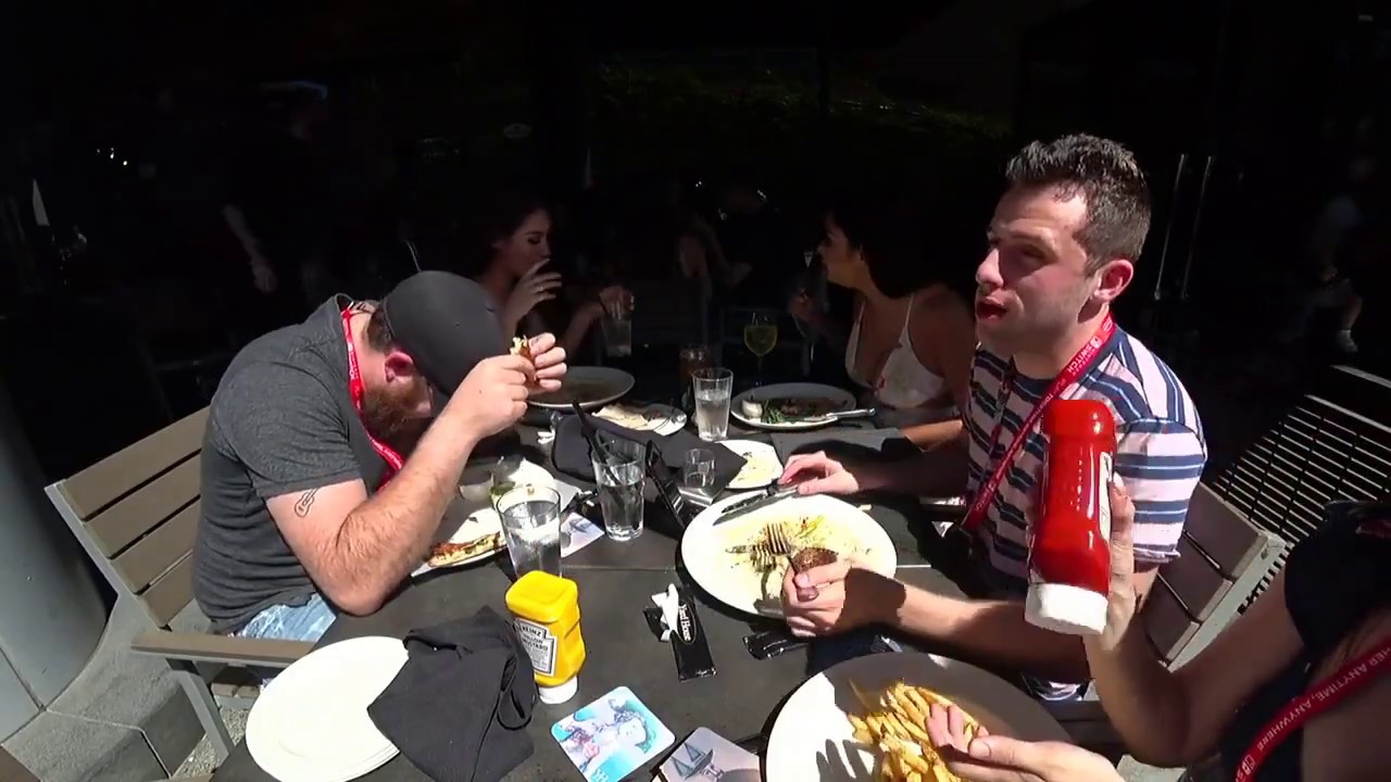 Twitchcon / PAX / AVN 2K20 - part 6/14 - YouTube