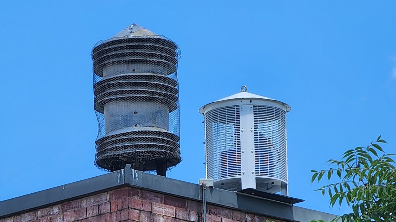 British General Electric Siren and Mechtric MS22 Siren at Canberra ...