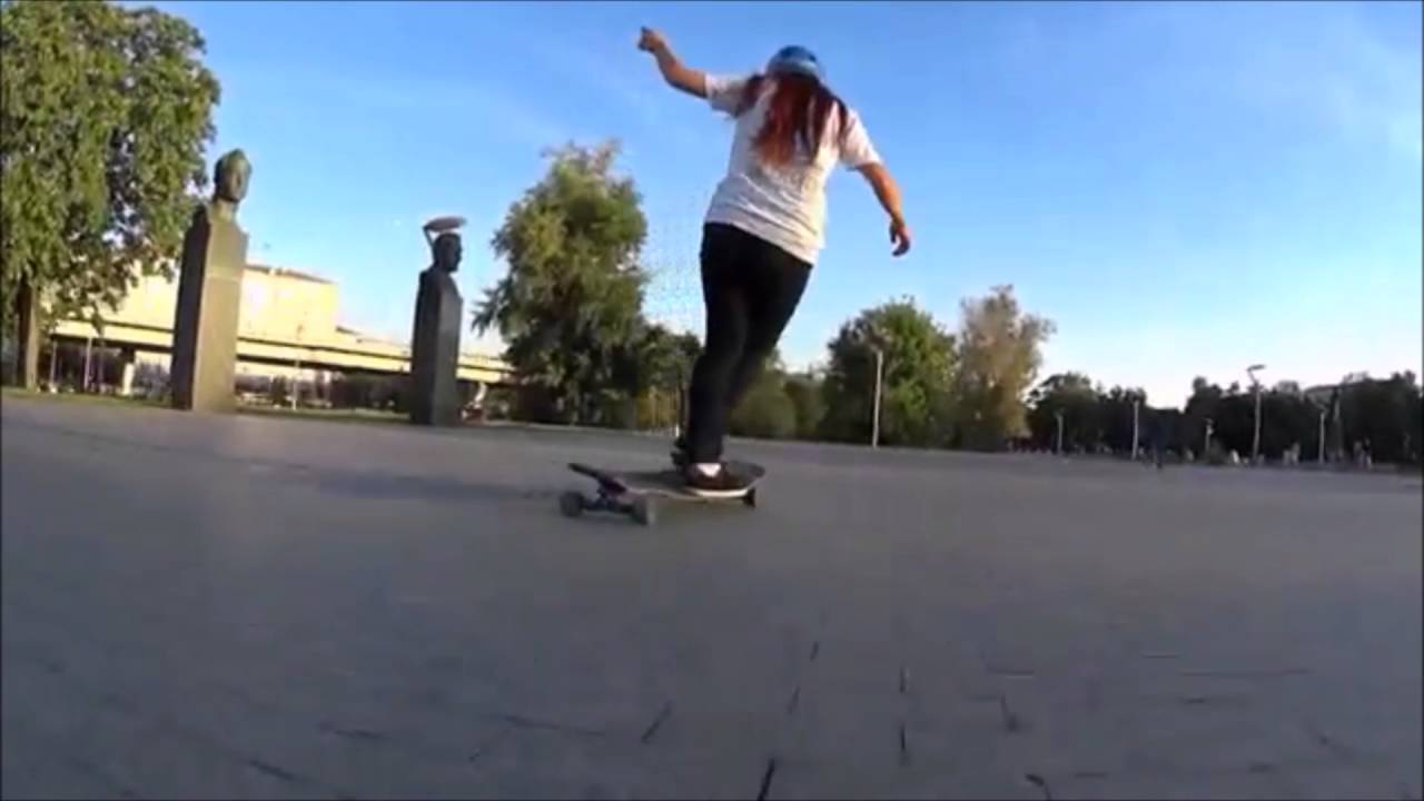 kate voynova longboard dancing - YouTube